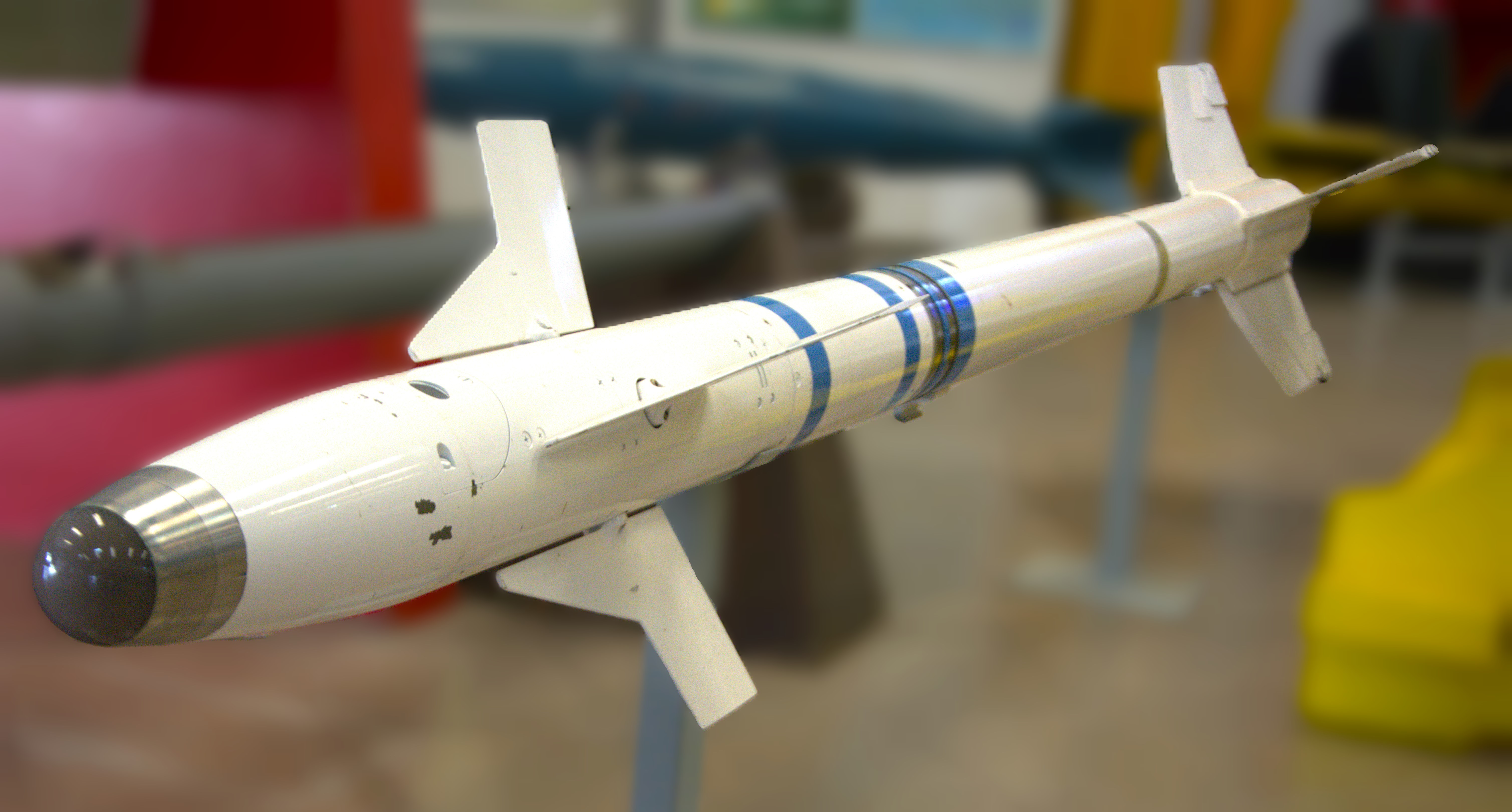 Guiado de misil por láser – ElectroBlindado